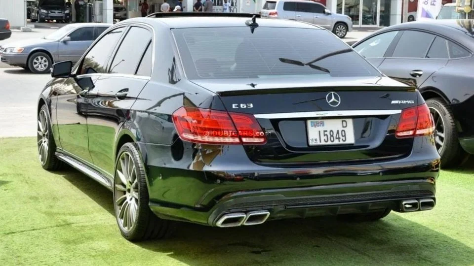 Used Mercedes-Benz E 350 2020 UAE Dubai Red Interior Full Option Full ...